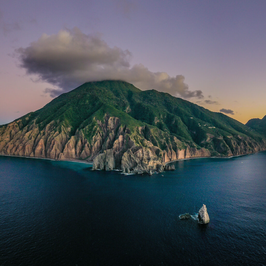 Saba Tourism - Big Adventure Small Island